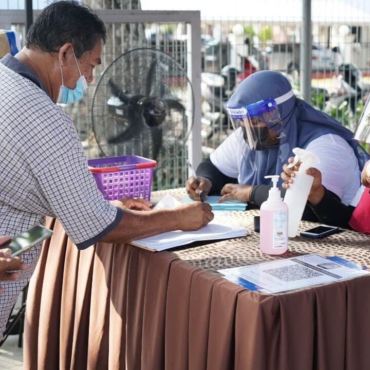 SOUTHERN VOLUNTEERS & DISTRICT OFFICES PROVIDE AID & REGISTER ALMOST ...